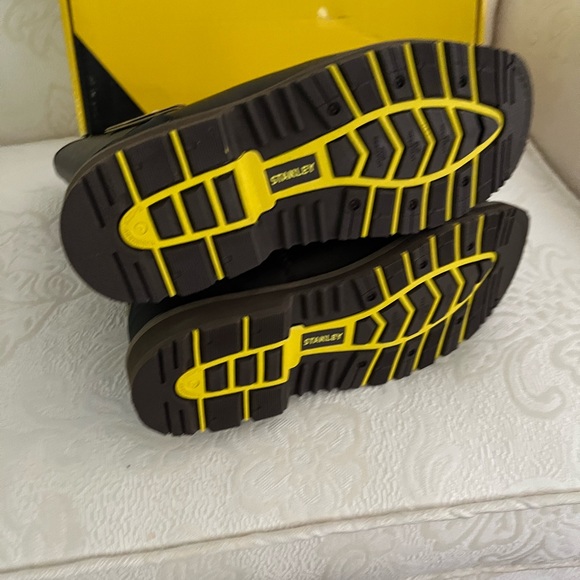 Stanley | Shoes | Stanley Mens Dropper 2 Steel Toe Industrial ...